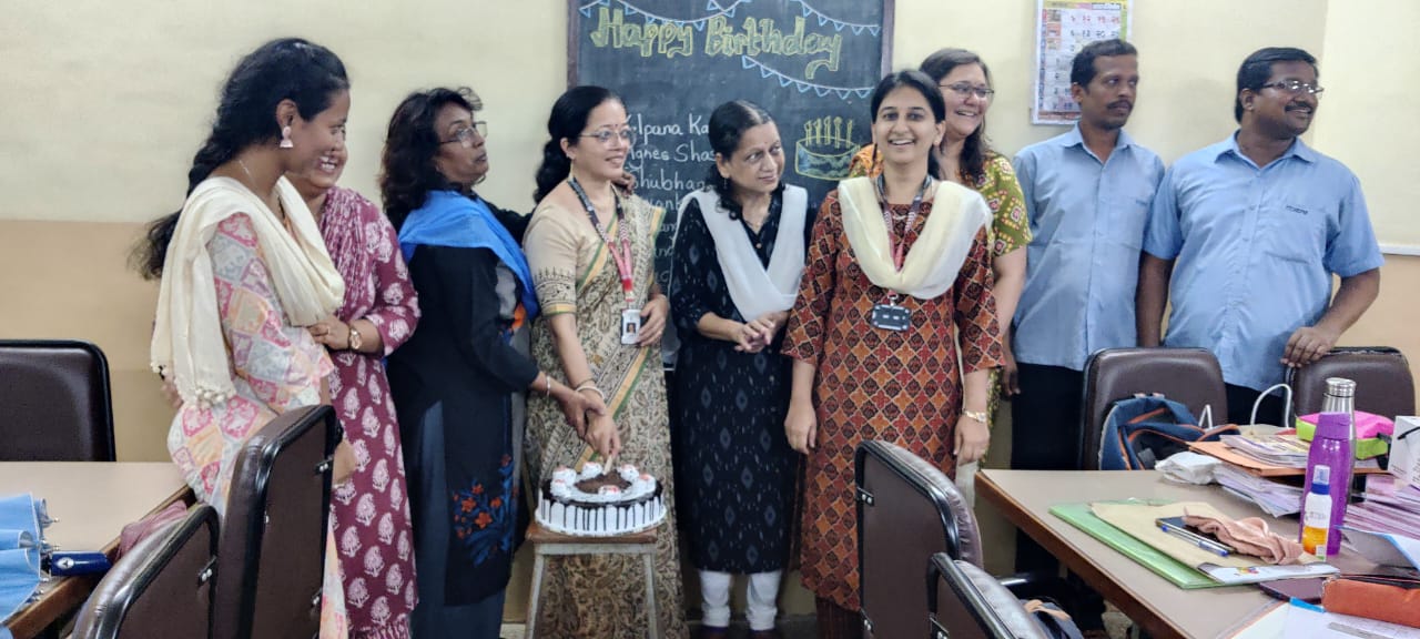 Group Birthday Celebration of all Teaching and Non Teaching Staff ...